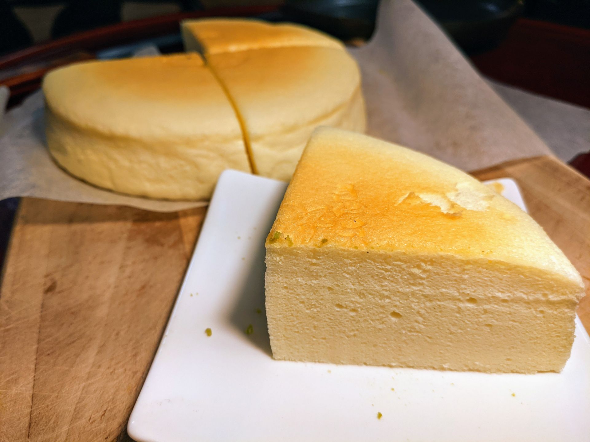 Bánh cheesecake nhẹ như 'bông gòn' của tiệm Uncle Tetsu ở Torrance